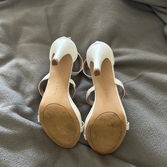 Kelly & Katie | Shoes | Kelly Katie 3 Inch White Heels | Poshmark